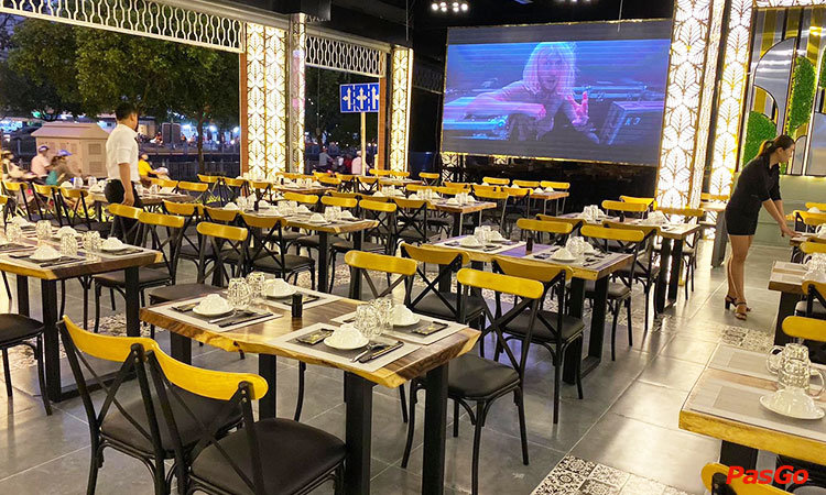 Uni Beer Restaurant - Hoàng Sa | Dấu ấn Việt trong từng món ăn